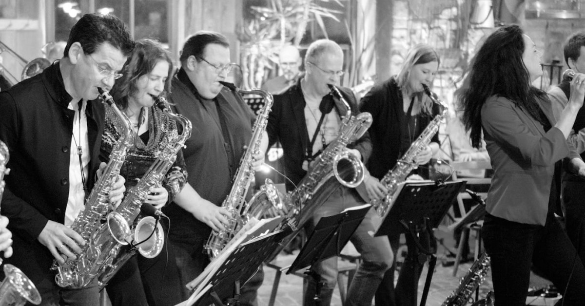 Dämmerschoppen mit der Big Band JazzConnection am 14.02. um 20:00 Uhr ...